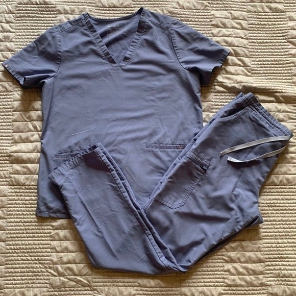 Figs | Tops | Figs Womens Limited Edition Fig Sets Like New | Poshmark